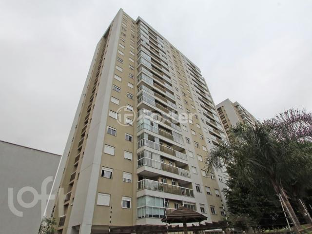 Apartamento com 2 dormitórios em Porto Alegre