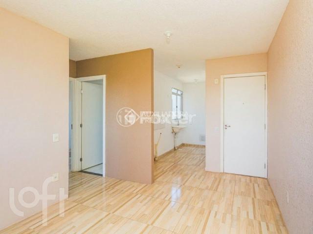 Apartamento com 2 dormitórios em Porto Alegre