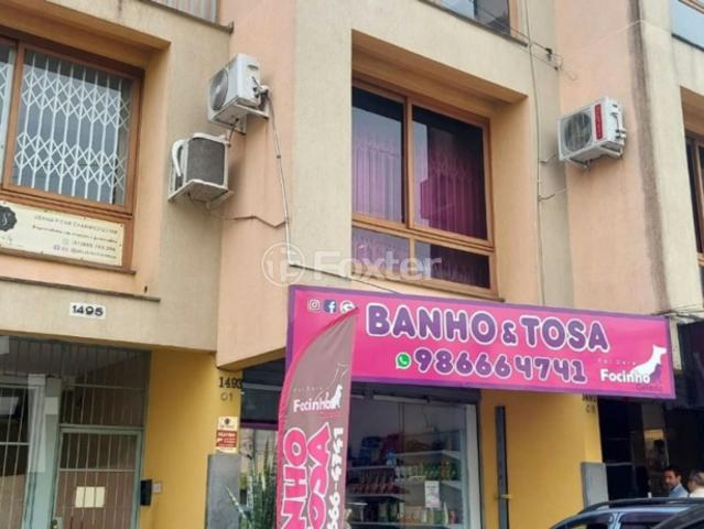 Apartamento com 2 dormitórios em Porto Alegre