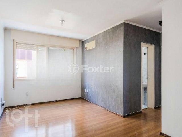 Apartamento com 2 dormitórios em Porto Alegre