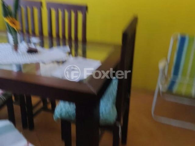 Apartamento com 2 dormitórios em Porto Alegre