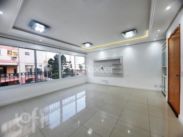 Apartamento com 2 dormitórios em Porto Alegre
