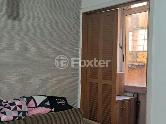 Apartamento com 2 dormitórios em Porto Alegre
