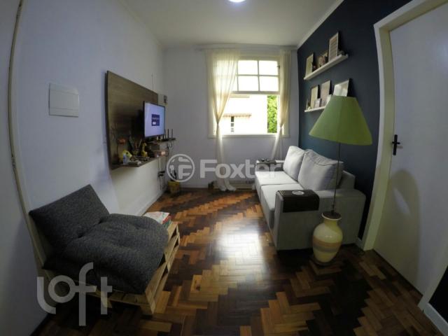 Apartamento com 2 dormitórios em Porto Alegre