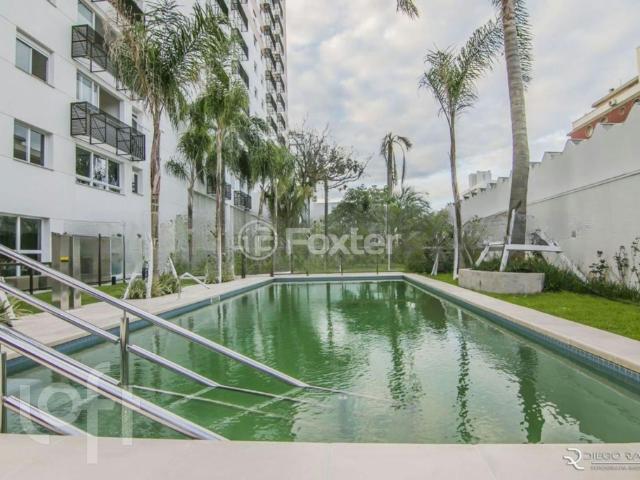 Apartamento com 2 dormitórios em Porto Alegre