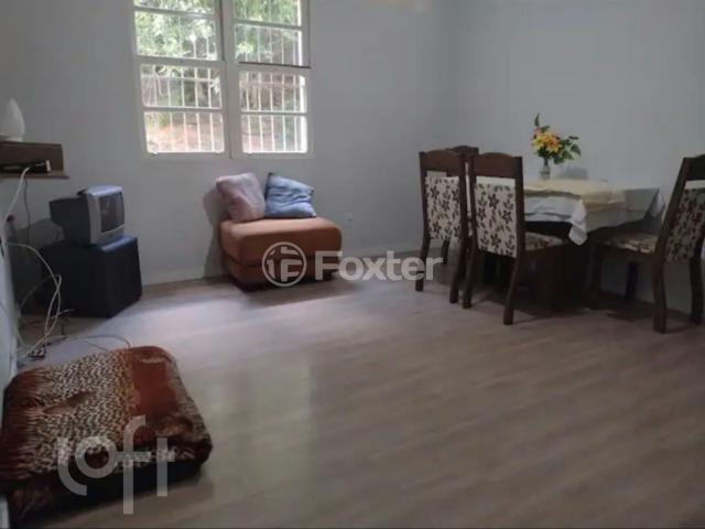 Apartamento com 2 dormitórios em Porto Alegre