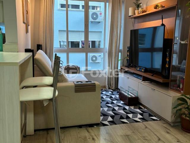 Apartamento com 2 dormitórios em Porto Alegre