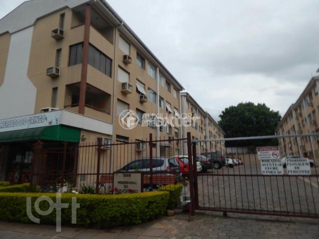 Apartamento com 2 dormitórios em Porto Alegre