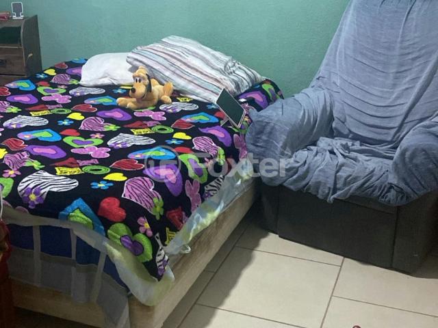Apartamento com 2 dormitórios em Porto Alegre