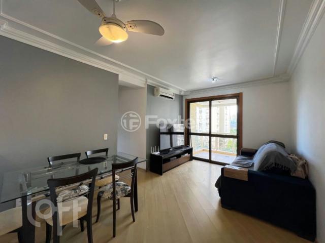 Apartamento com 2 dormitórios em Porto Alegre