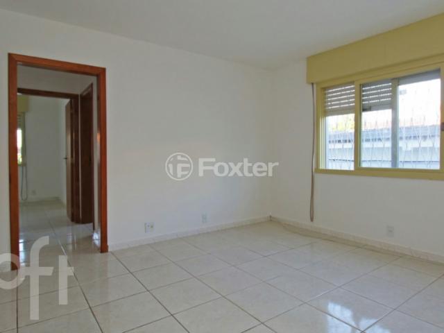 Apartamento com 2 dormitórios em Porto Alegre