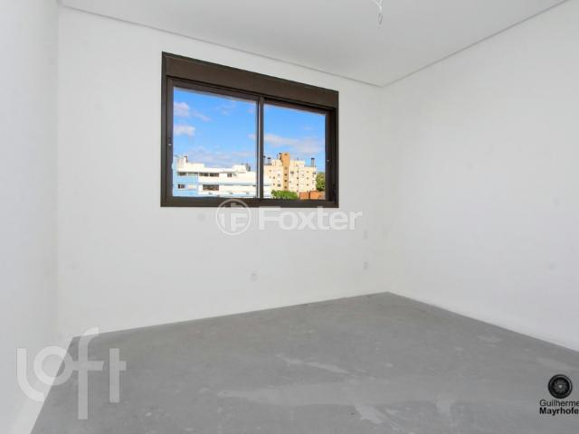 Apartamento com 2 dormitórios em Porto Alegre