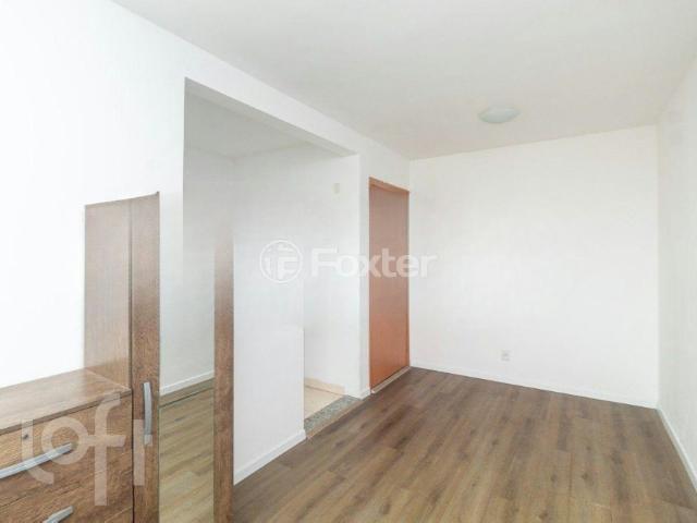 Apartamento com 2 dormitórios em Porto Alegre