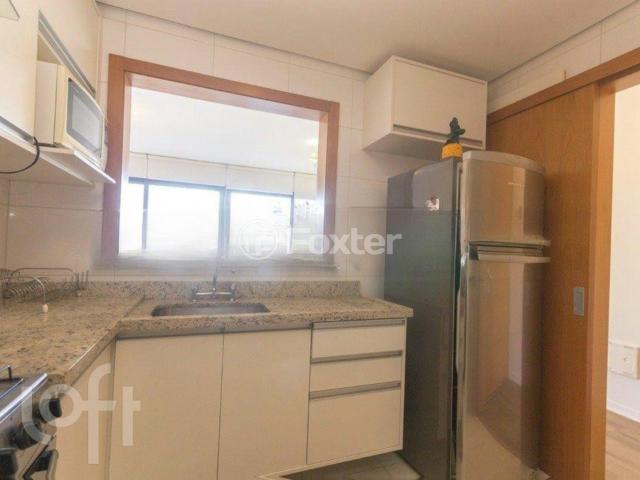 Apartamento com 2 dormitórios em Porto Alegre