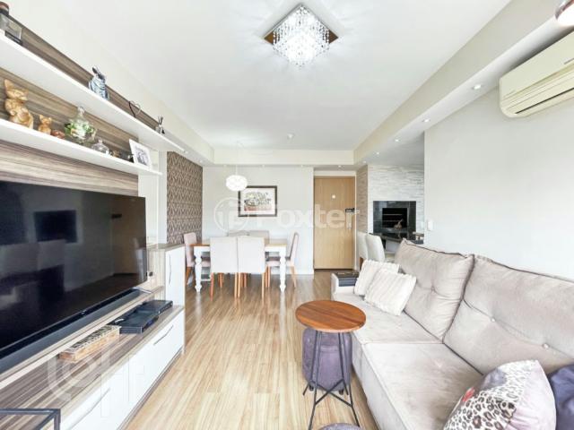 Apartamento com 2 dormitórios em Porto Alegre