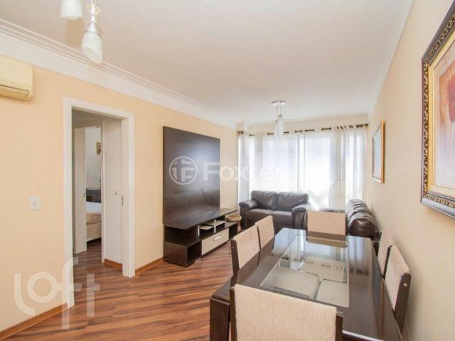 Apartamento com 2 dormitórios em Porto Alegre