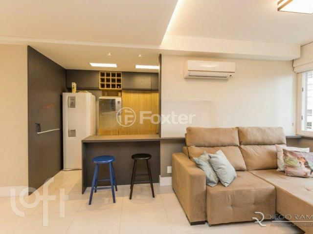 Apartamento com 2 dormitórios em Porto Alegre