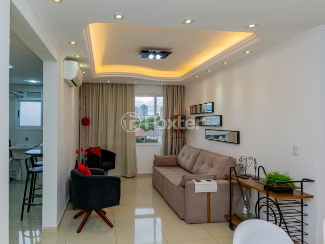 Apartamento com 2 dormitórios em Porto Alegre