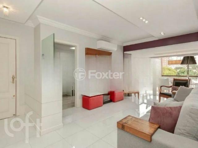 Apartamento com 2 dormitórios em Porto Alegre