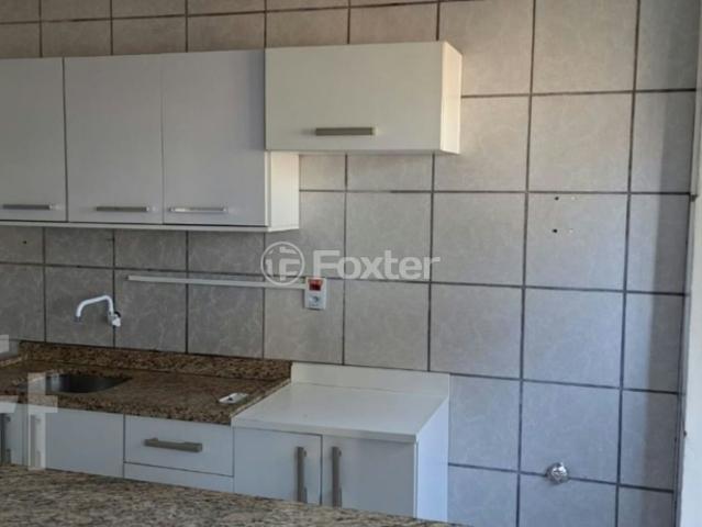 Apartamento com 2 dormitórios em Porto Alegre