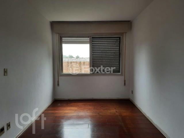 Apartamento com 2 dormitórios em Porto Alegre