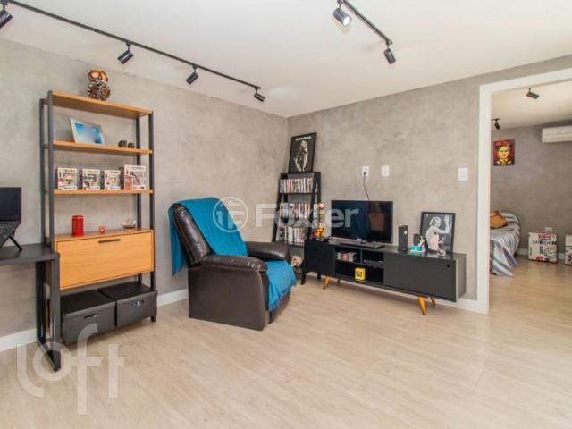 Apartamento com 2 dormitórios em Porto Alegre