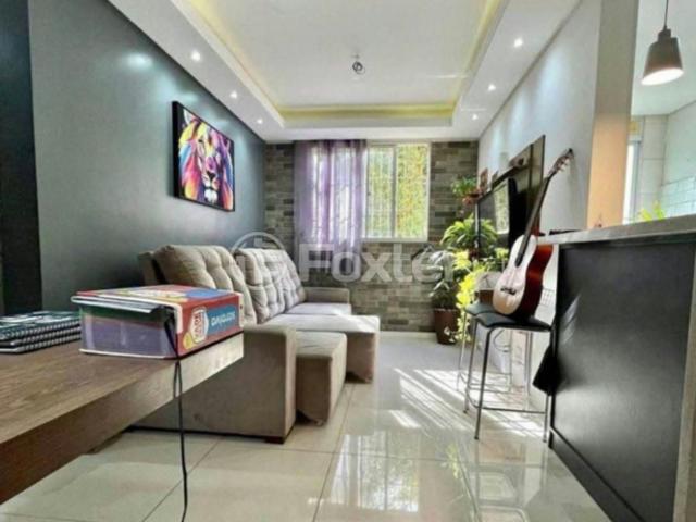 Apartamento com 2 dormitórios em Porto Alegre