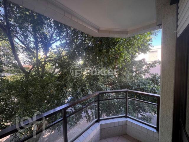 Apartamento com 2 dormitórios em Porto Alegre