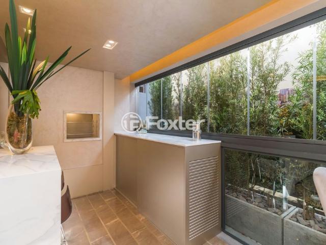 Apartamento com 2 dormitórios em Porto Alegre