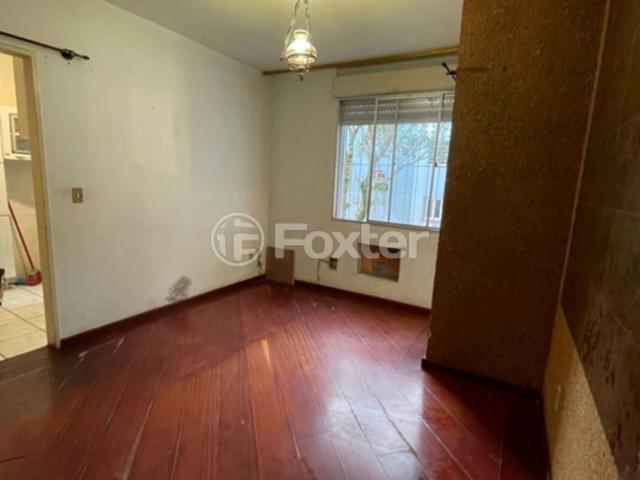 Apartamento com 2 dormitórios em Porto Alegre