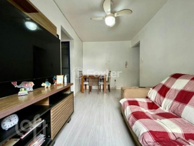 Apartamento com 2 dormitórios em Porto Alegre