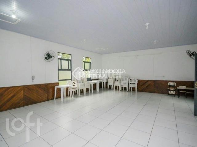 Apartamento com 2 dormitórios em Porto Alegre