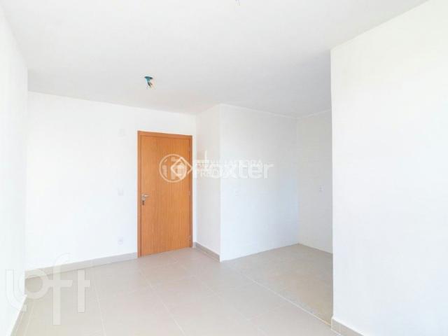 Apartamento com 2 dormitórios em Porto Alegre