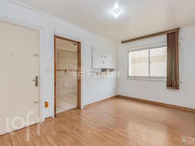 Apartamento com 2 dormitórios em Porto Alegre
