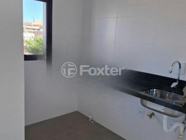 Apartamento com 2 dormitórios em Porto Alegre