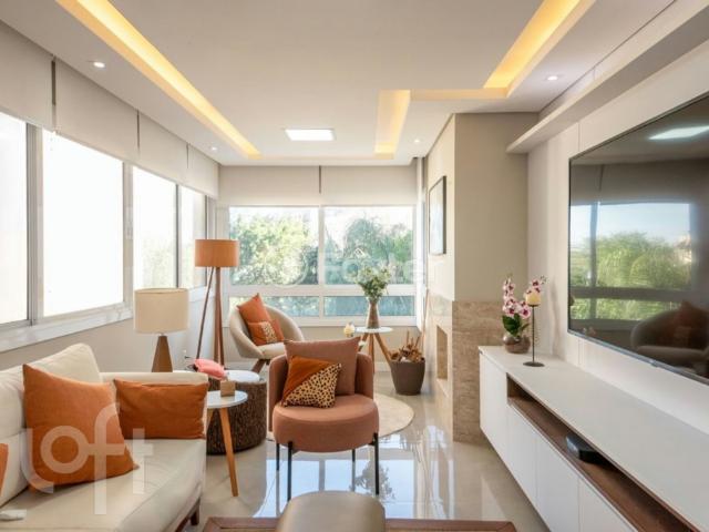 Apartamento com 2 dormitórios em Porto Alegre