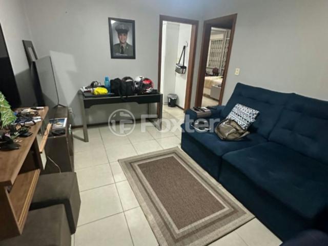 Apartamento com 2 dormitórios em Porto Alegre