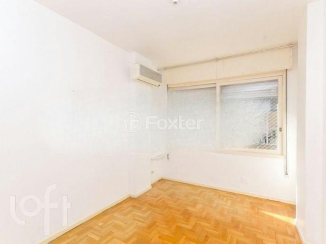 Apartamento com 2 dormitórios em Porto Alegre