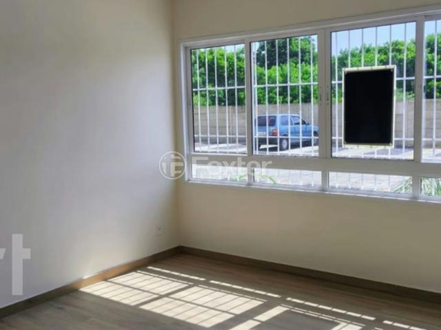 Apartamento com 2 dormitórios em Porto Alegre