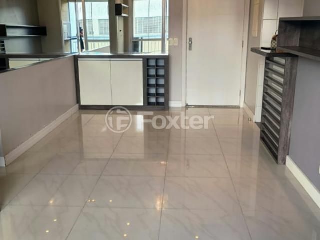 Apartamento com 2 dormitórios em Porto Alegre