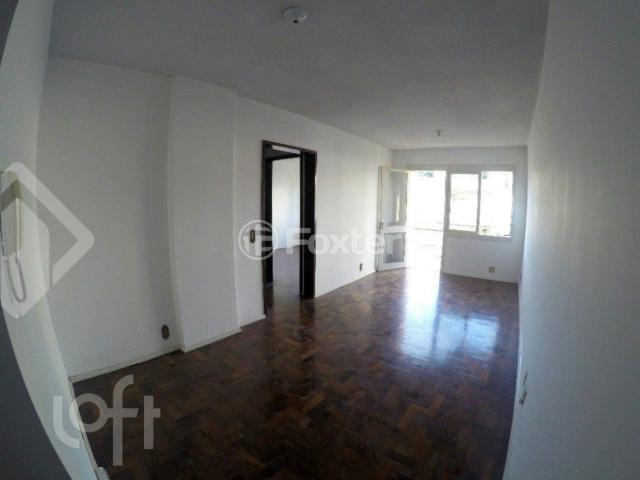 Apartamento com 2 dormitórios em Porto Alegre