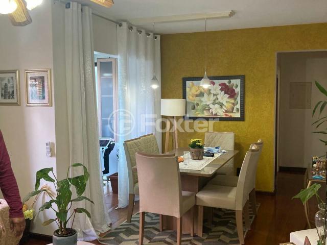 Apartamento com 2 dormitórios em Porto Alegre