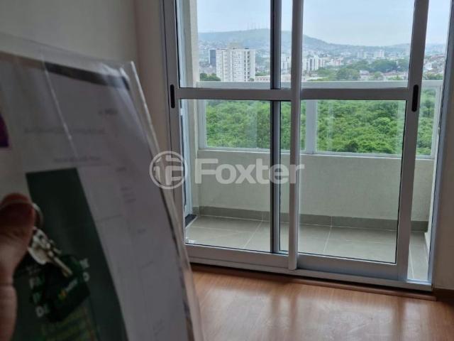 Apartamento com 2 dormitórios em Porto Alegre