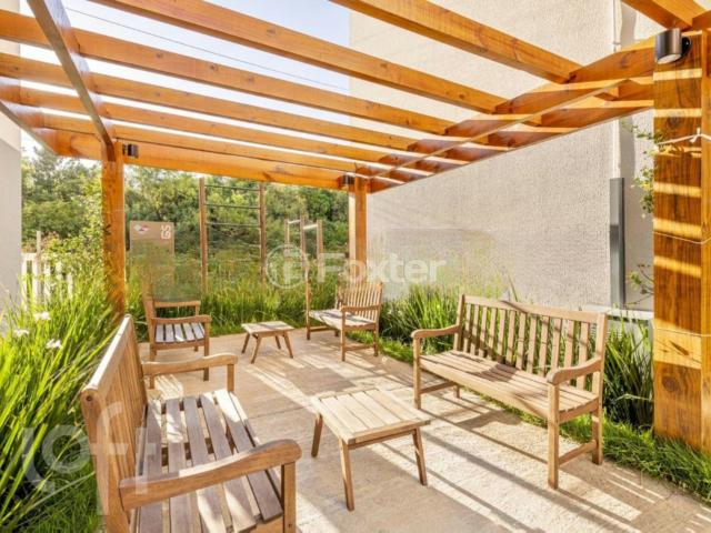 Apartamento com 2 dormitórios em Porto Alegre