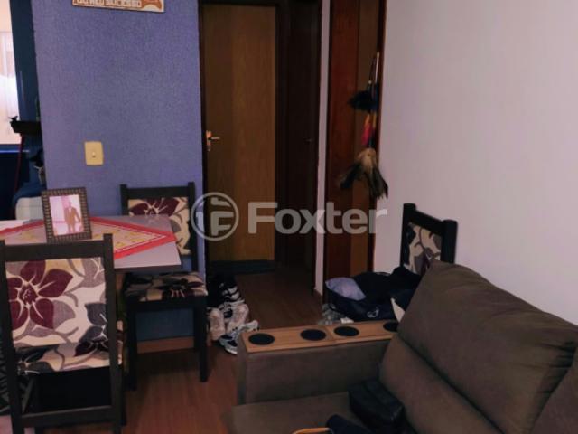 Apartamento com 2 dormitórios em Porto Alegre