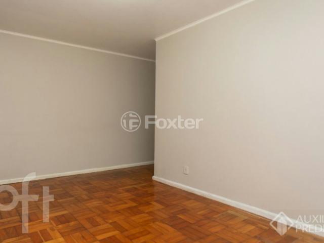 Apartamento com 2 dormitórios em Porto Alegre