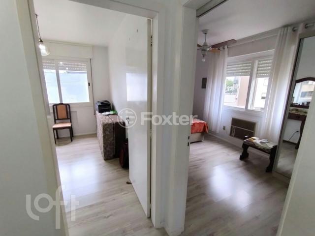 Apartamento com 2 dormitórios em Porto Alegre