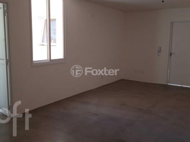 Apartamento com 2 dormitórios em Porto Alegre