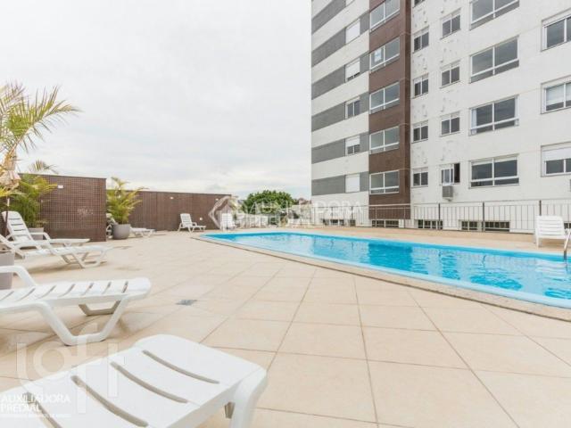 Apartamento com 2 dormitórios em Porto Alegre