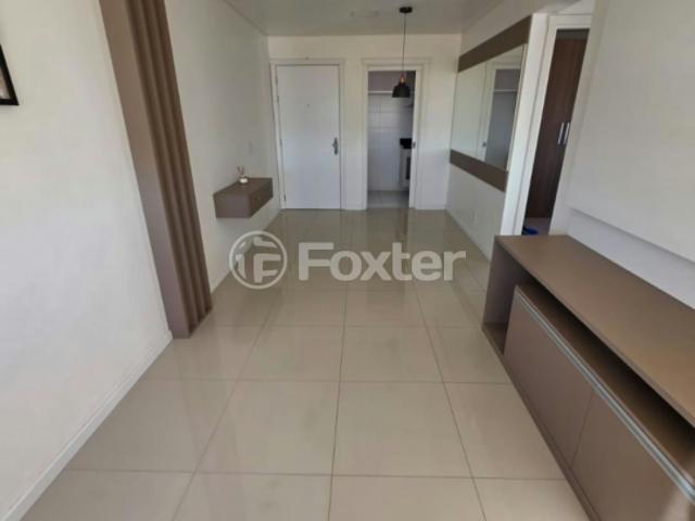 Apartamento com 2 dormitórios em Porto Alegre